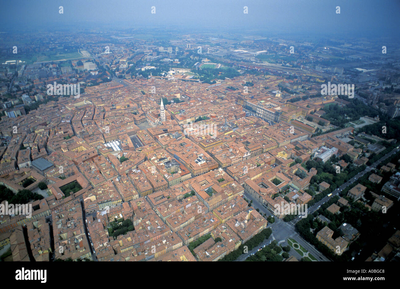 Modena aerial view immagini e fotografie stock ad alta risoluzione - Alamy
