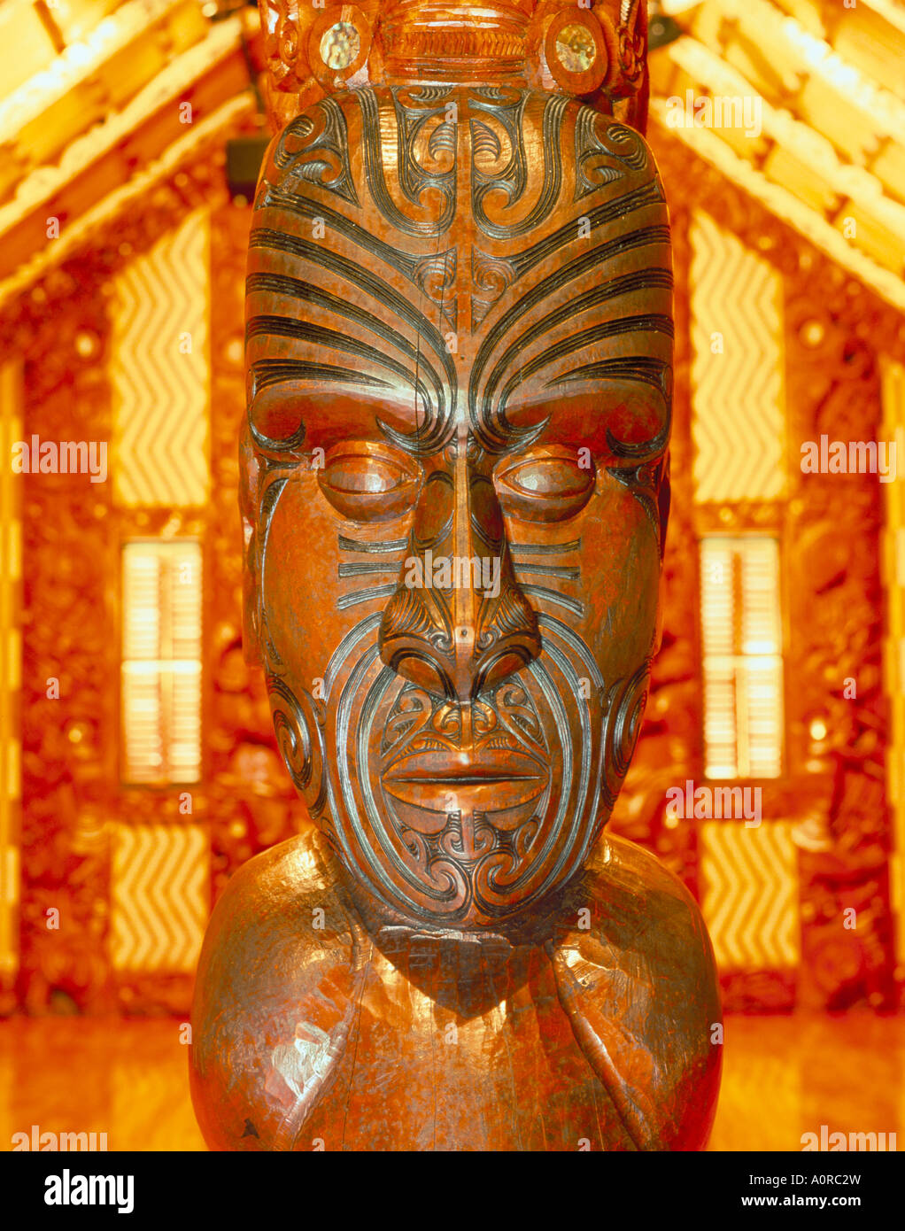 Maori moko tattoo immagini e fotografie stock ad alta risoluzione - Alamy