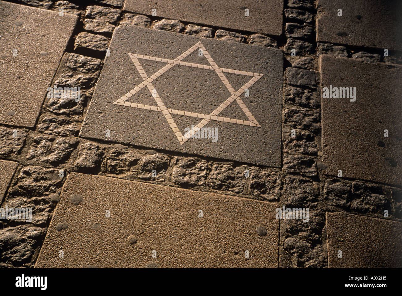 Juden star immagini e fotografie stock ad alta risoluzione - Alamy