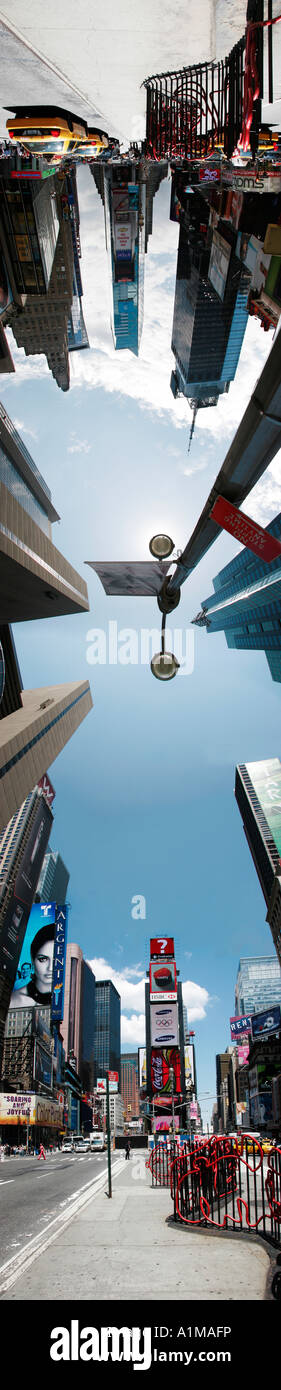 Low angle shot times square immagini e fotografie stock ad alta ...
