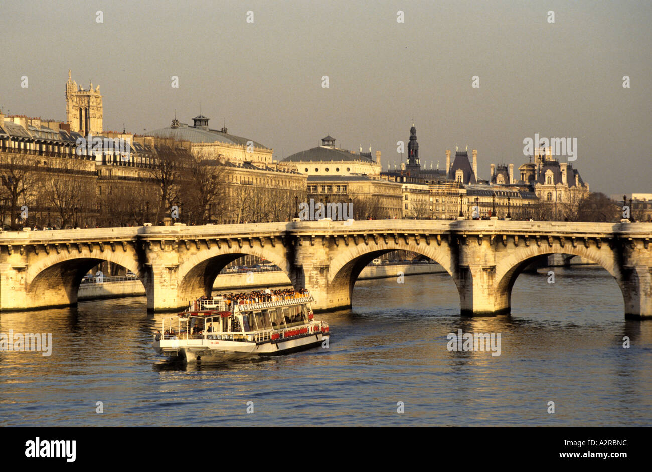 Fiume francese della senna immagini e fotografie stock ad alta ...