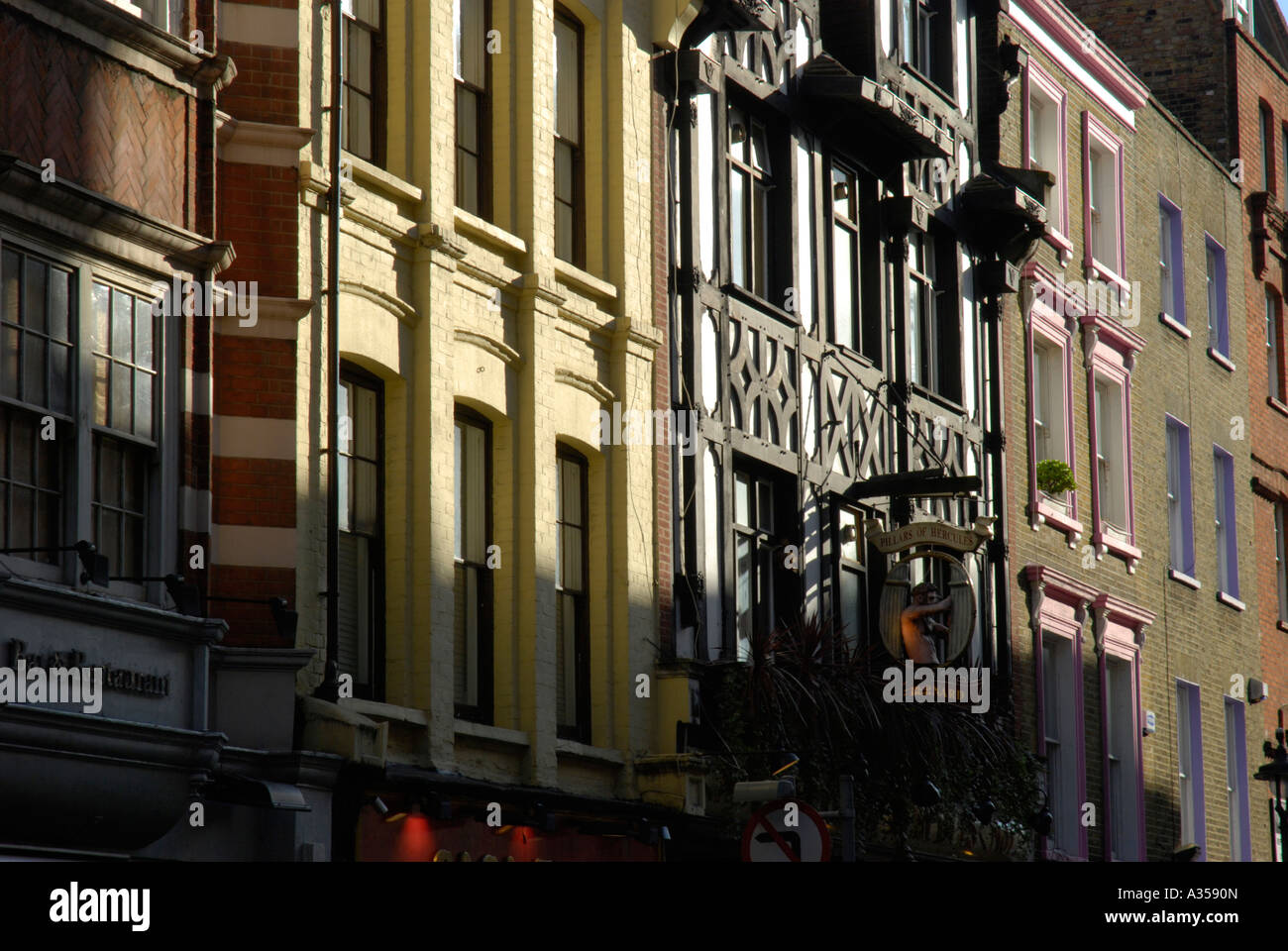 Facciate di edifici a soho immagini e fotografie stock ad alta ...
