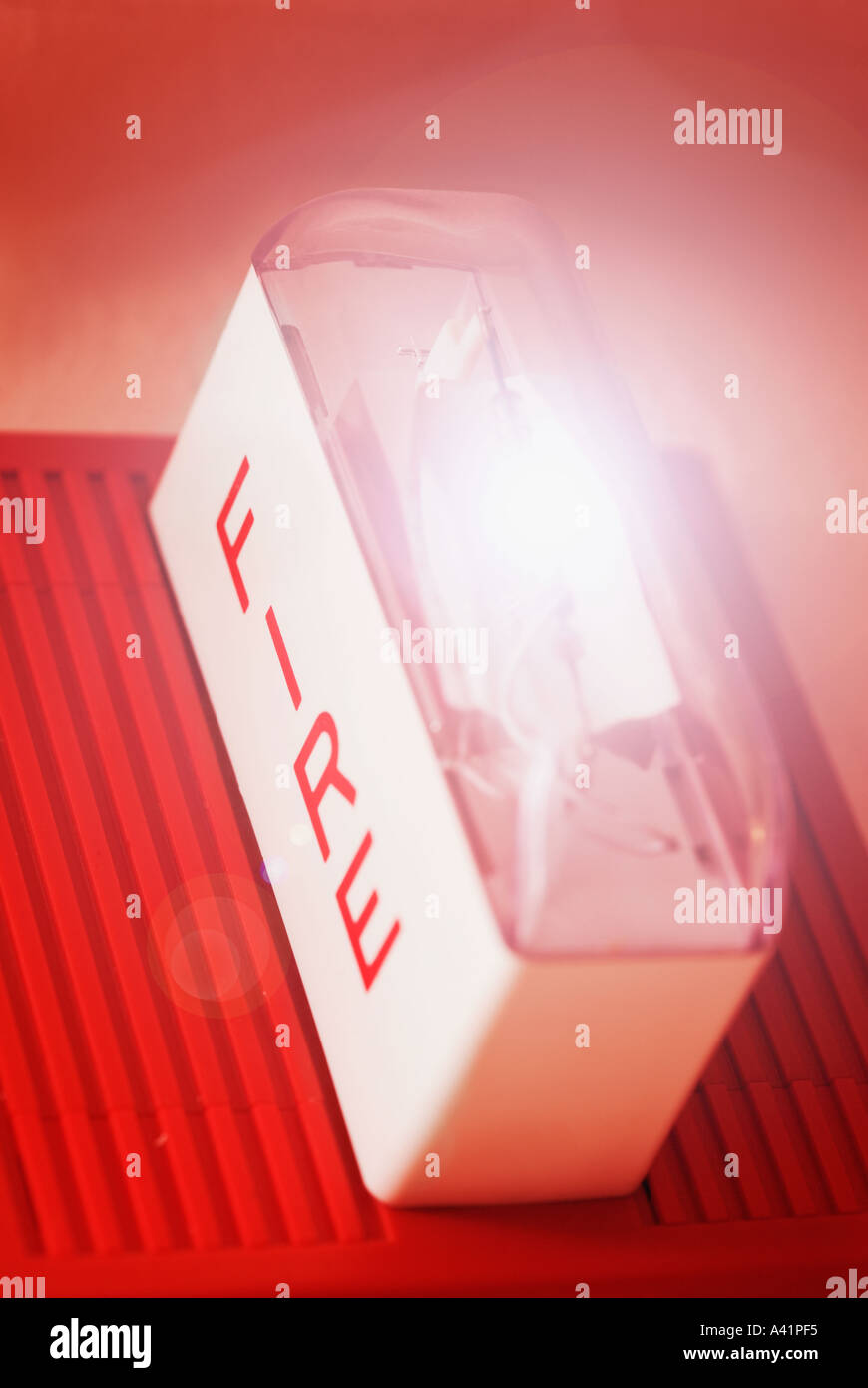 Apparecchi di allarme antincendio immagini e fotografie stock ad alta ...