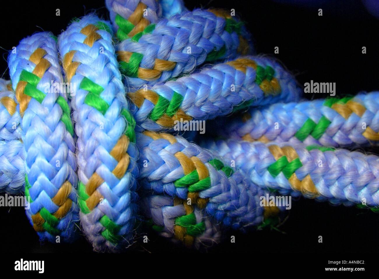 Doppio nodo di bolina immagini e fotografie stock ad alta risoluzione ...