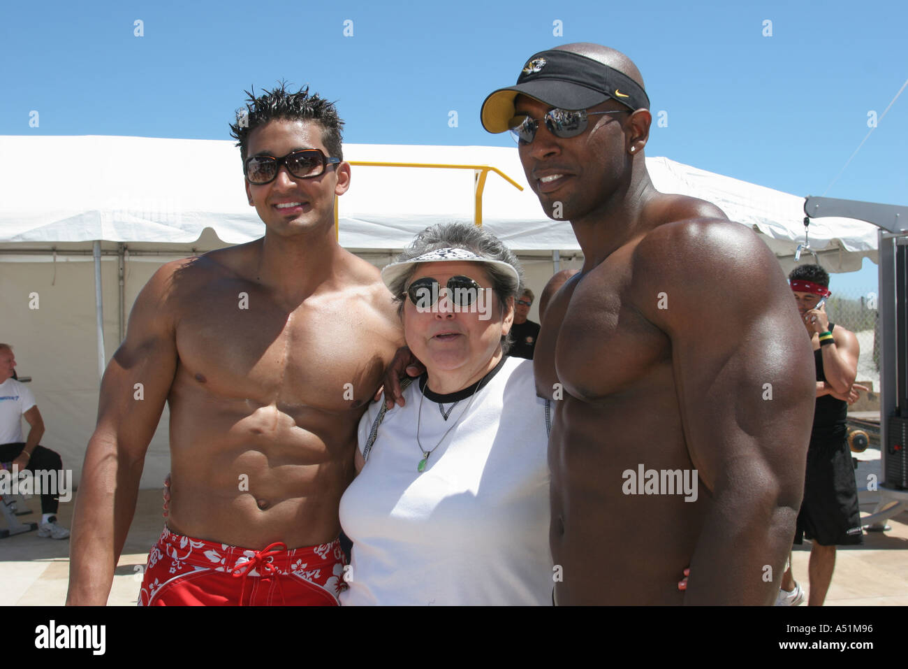 Bodybuilders beach immagini e fotografie stock ad alta risoluzione - Alamy