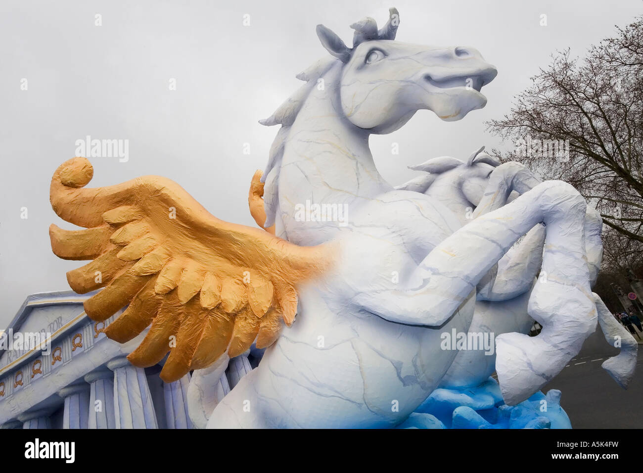 Winged horse immagini e fotografie stock ad alta risoluzione - Alamy