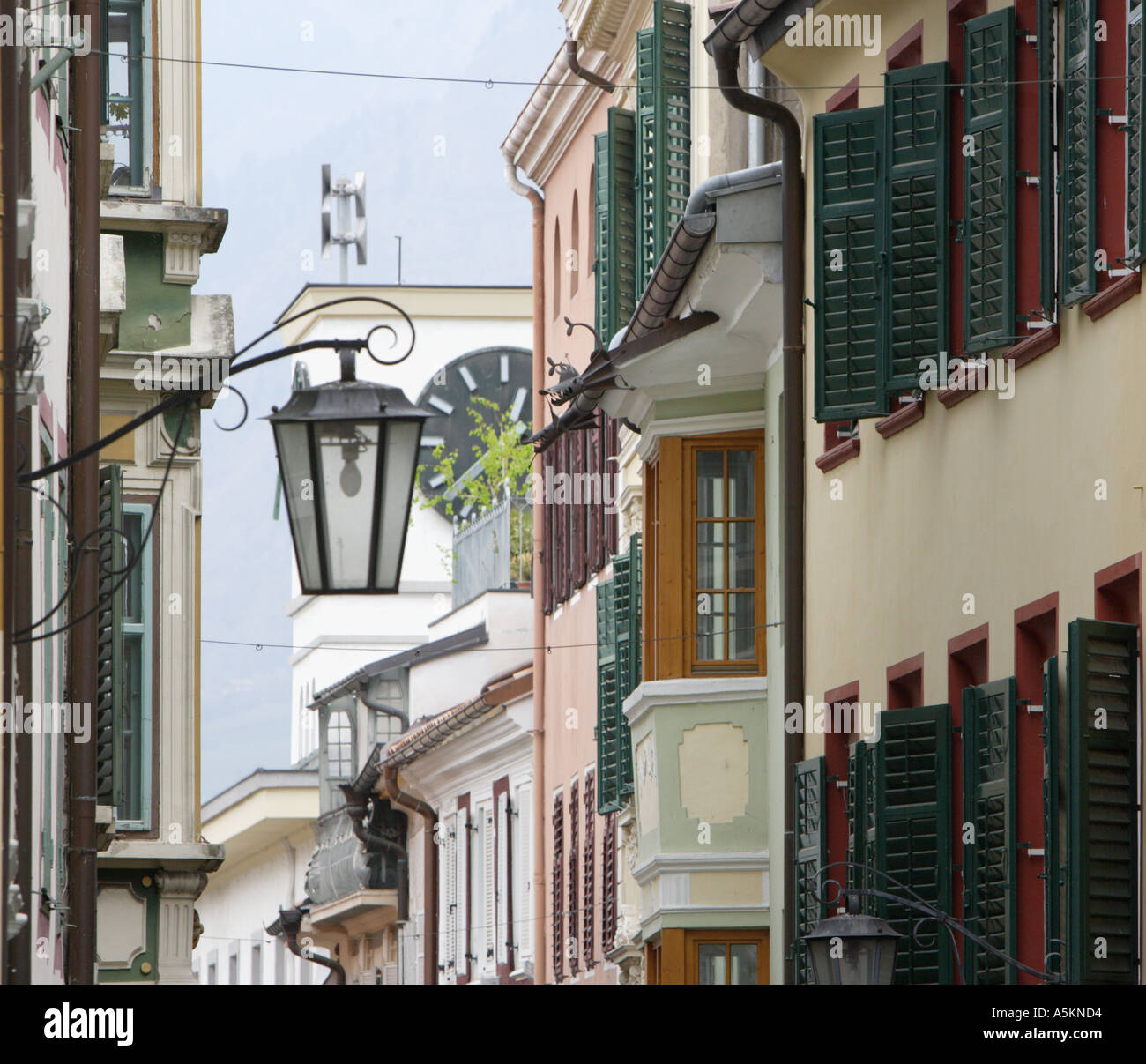 Portici di merano immagini e fotografie stock ad alta risoluzione - Alamy