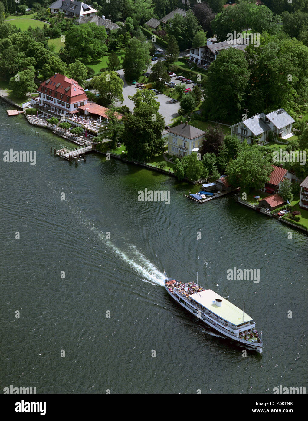 Barca da diporto sul lago starnberg immagini e fotografie stock ad alta ...