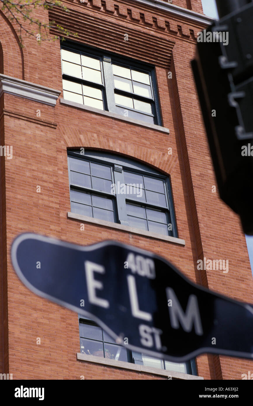 Texas school book depository building immagini e fotografie stock ad ...