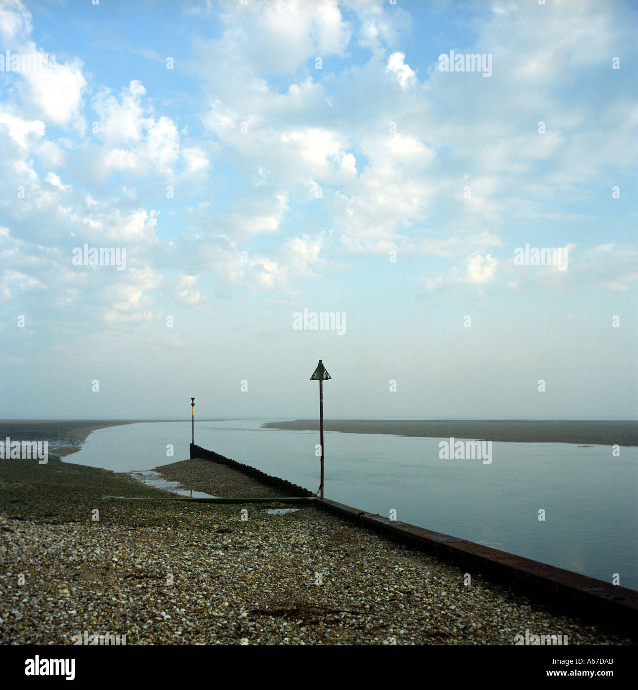 Spiaggia del porto di pagham immagini e fotografie stock ad alta ...
