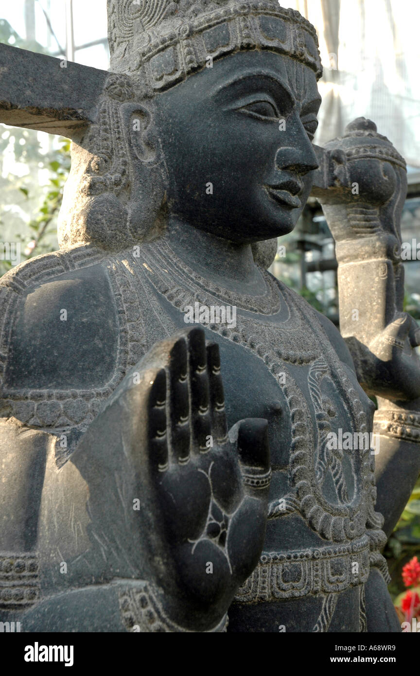 Statue vishnu hindu god stone immagini e fotografie stock ad alta ...