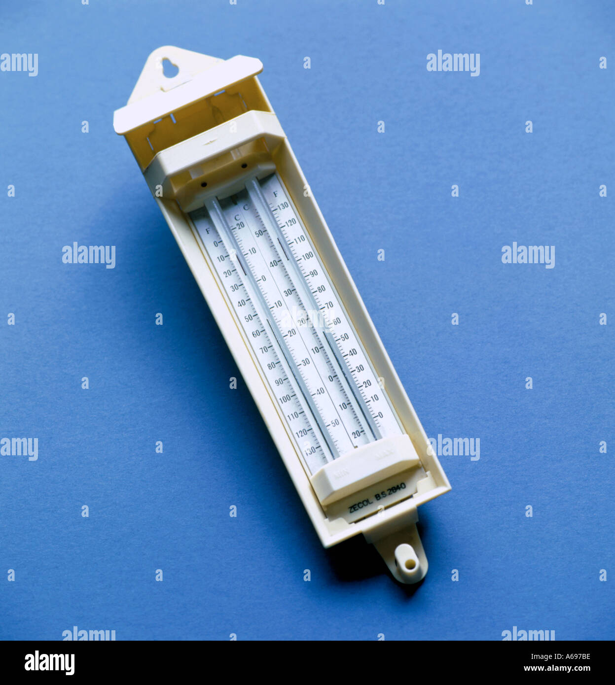 Fahrenheit alcohol thermometer immagini e fotografie stock ad alta ...