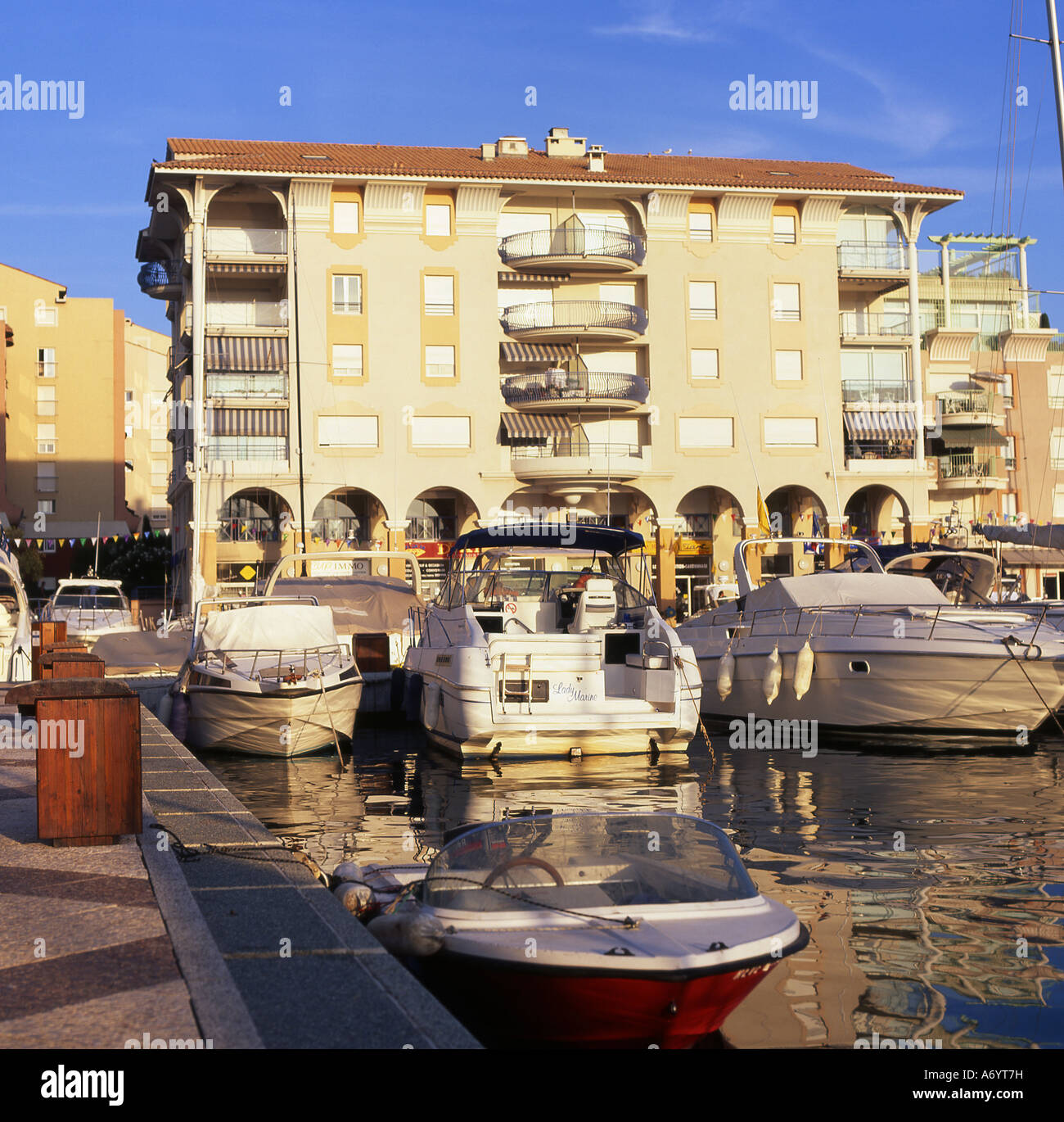 Frejus plage immagini e fotografie stock ad alta risoluzione - Alamy