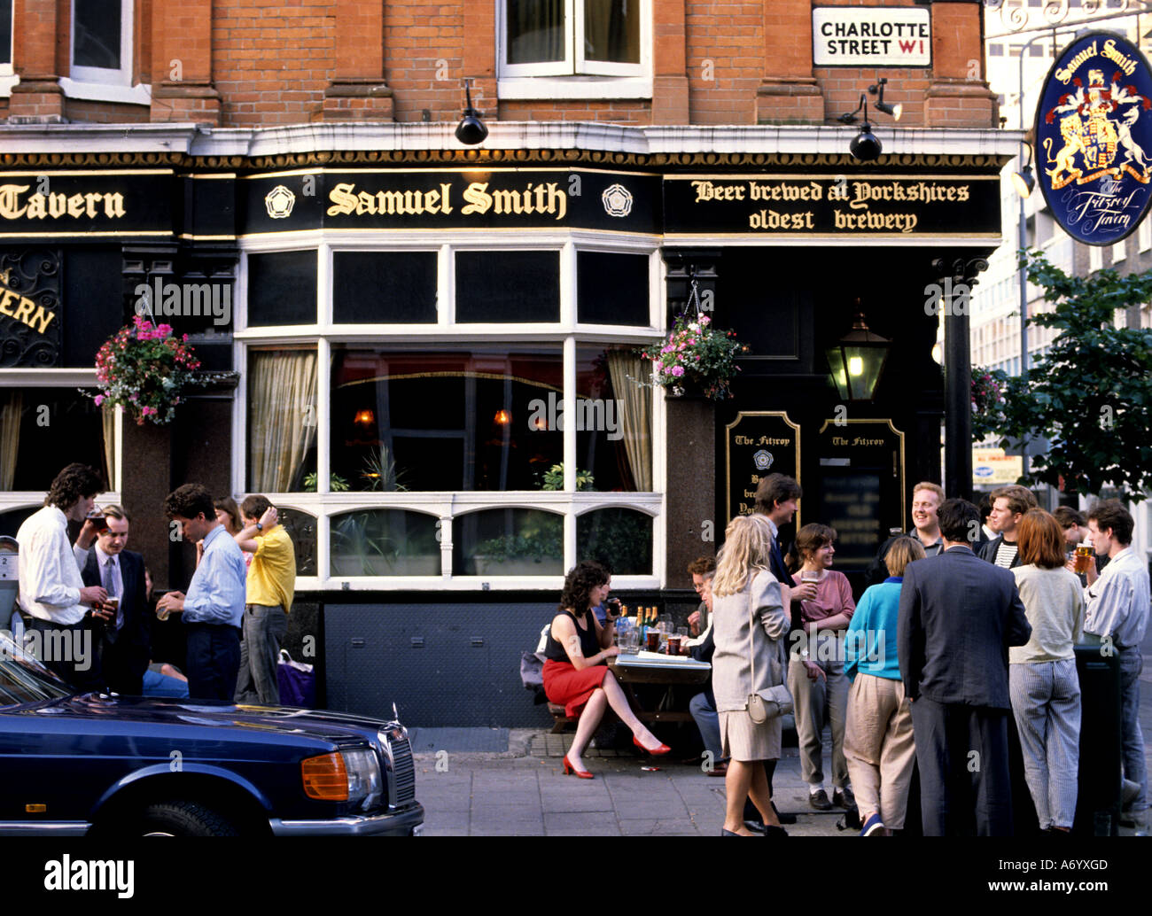 Samuel smith pub immagini e fotografie stock ad alta risoluzione - Alamy