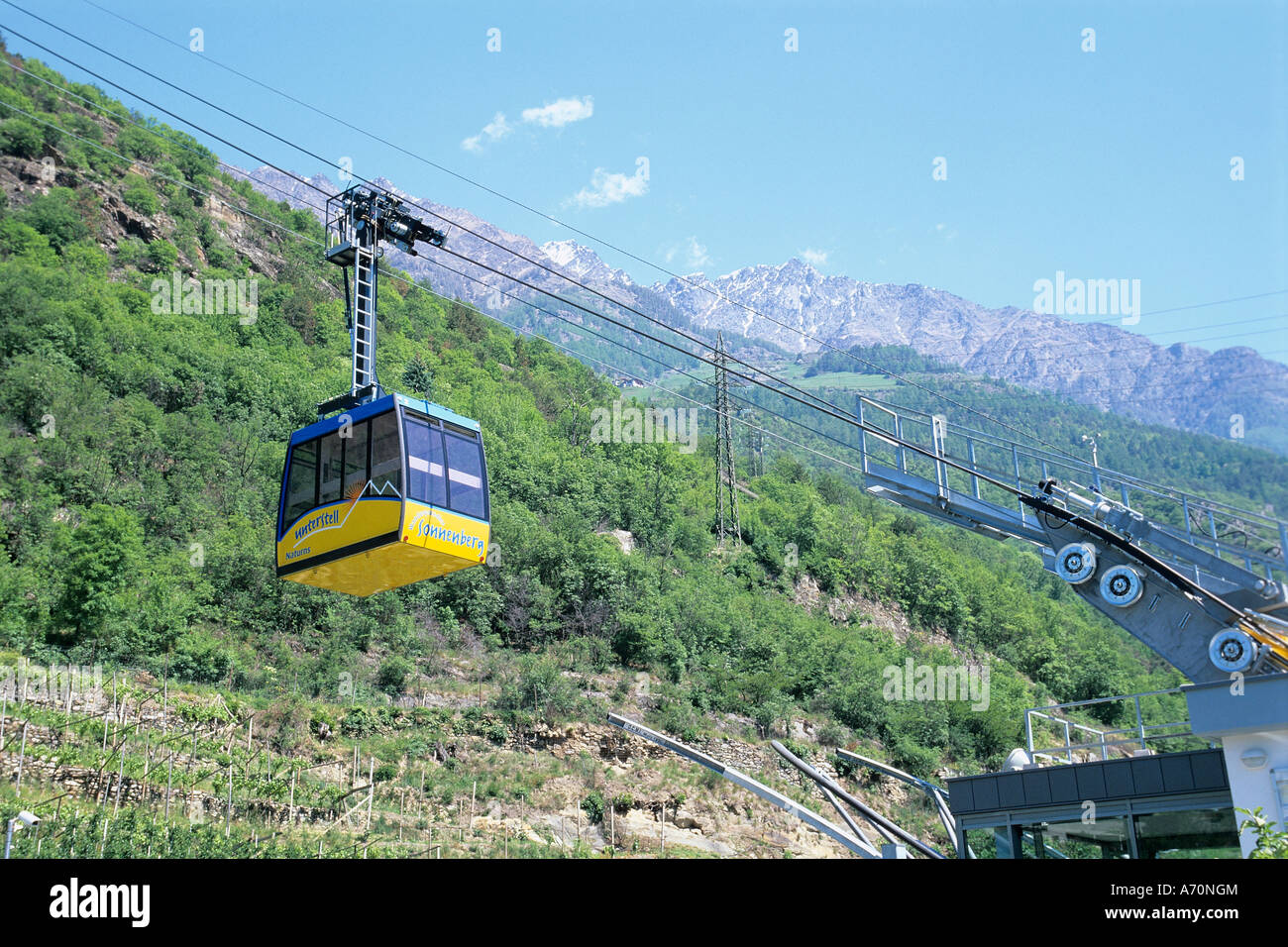 Funivia seilbahn immagini e fotografie stock ad alta risoluzione - Alamy