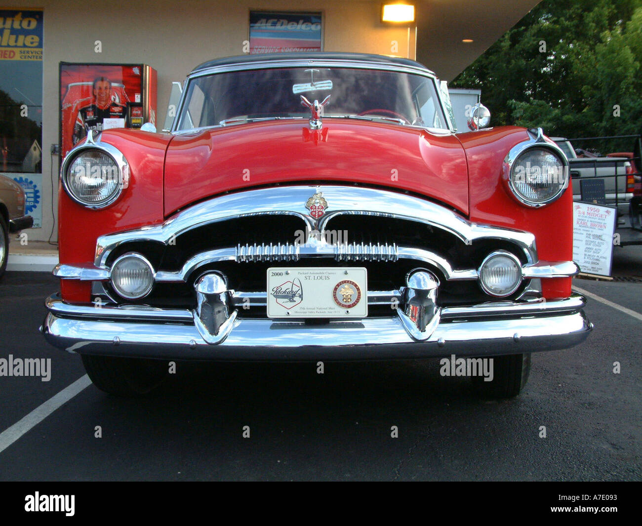 Packard hood emblem immagini e fotografie stock ad alta risoluzione - Alamy
