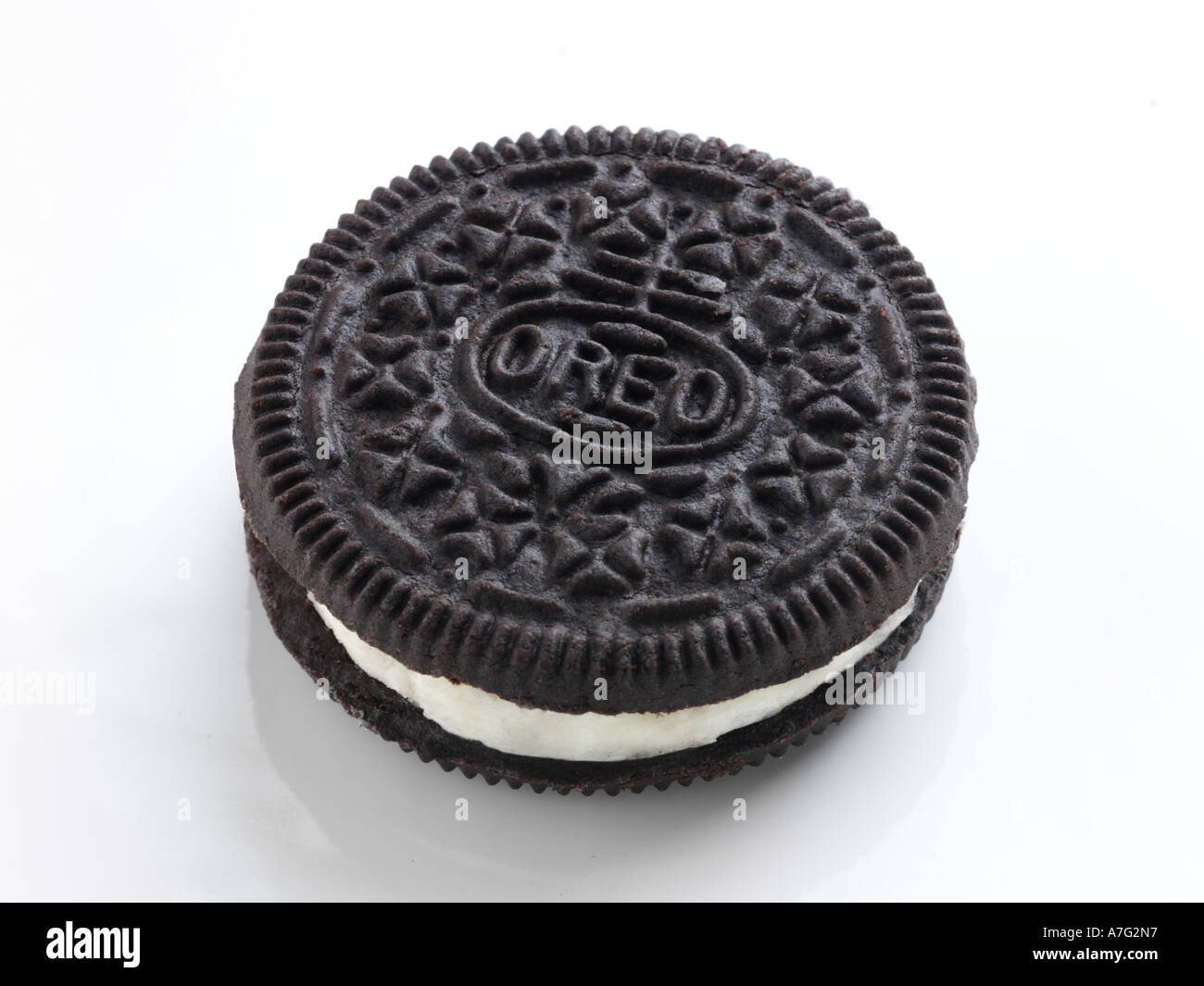 Biscotto oreo immagini e fotografie stock ad alta risoluzione - Alamy