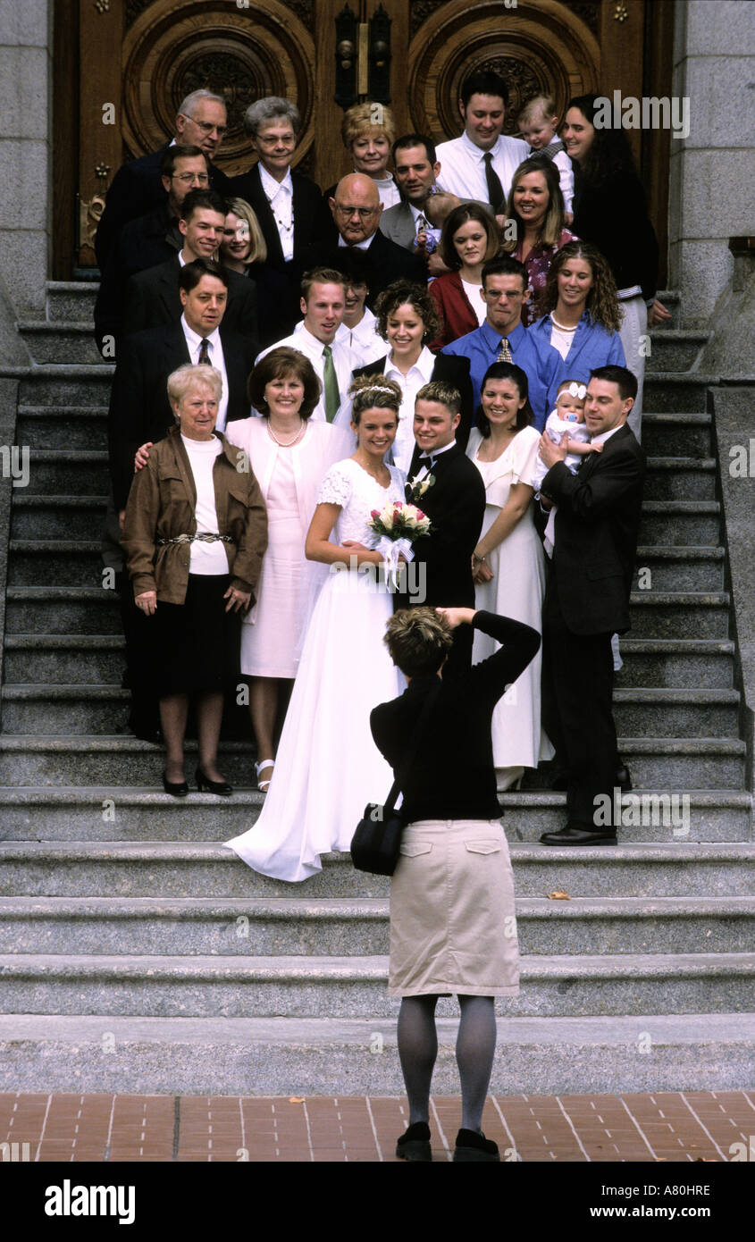 Mormon missionaries immagini e fotografie stock ad alta risoluzione - Alamy