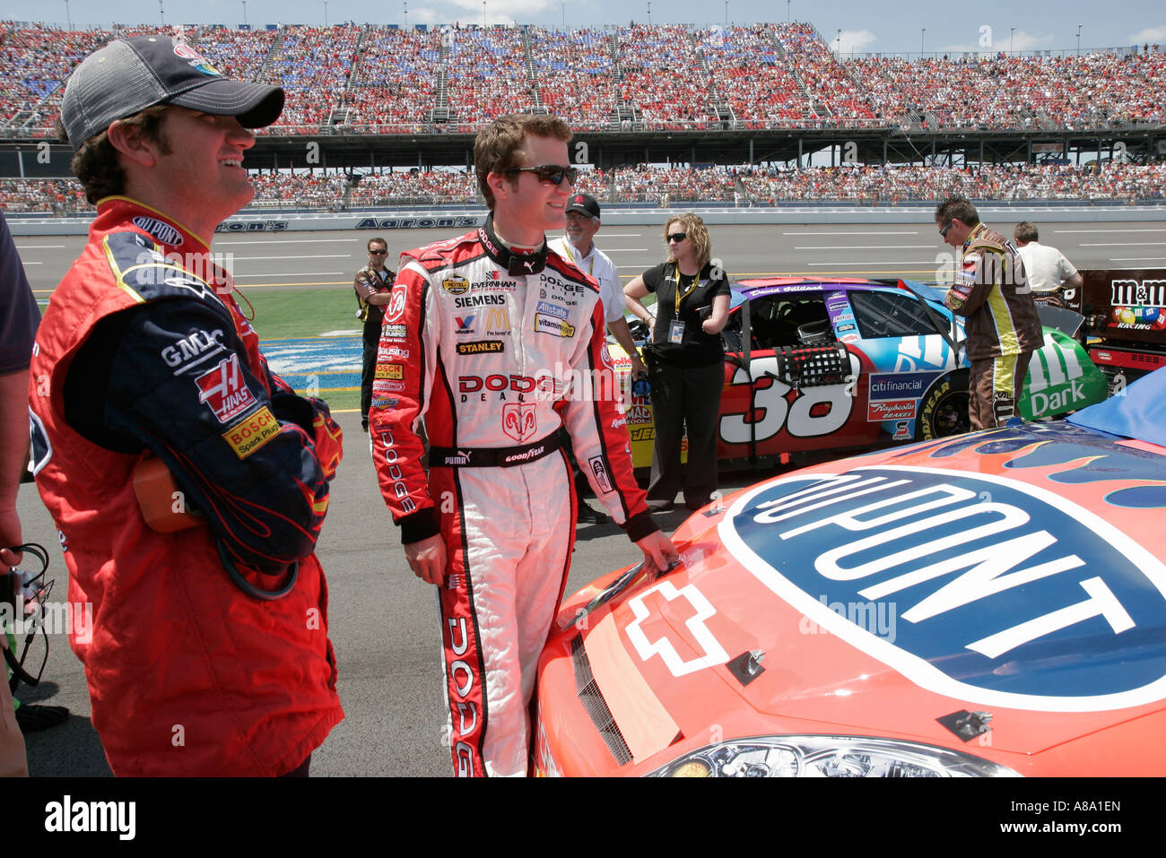 Alabama Talladega Superspeedway, Aaron's 499 NASCAR Nextel Cup Series ...