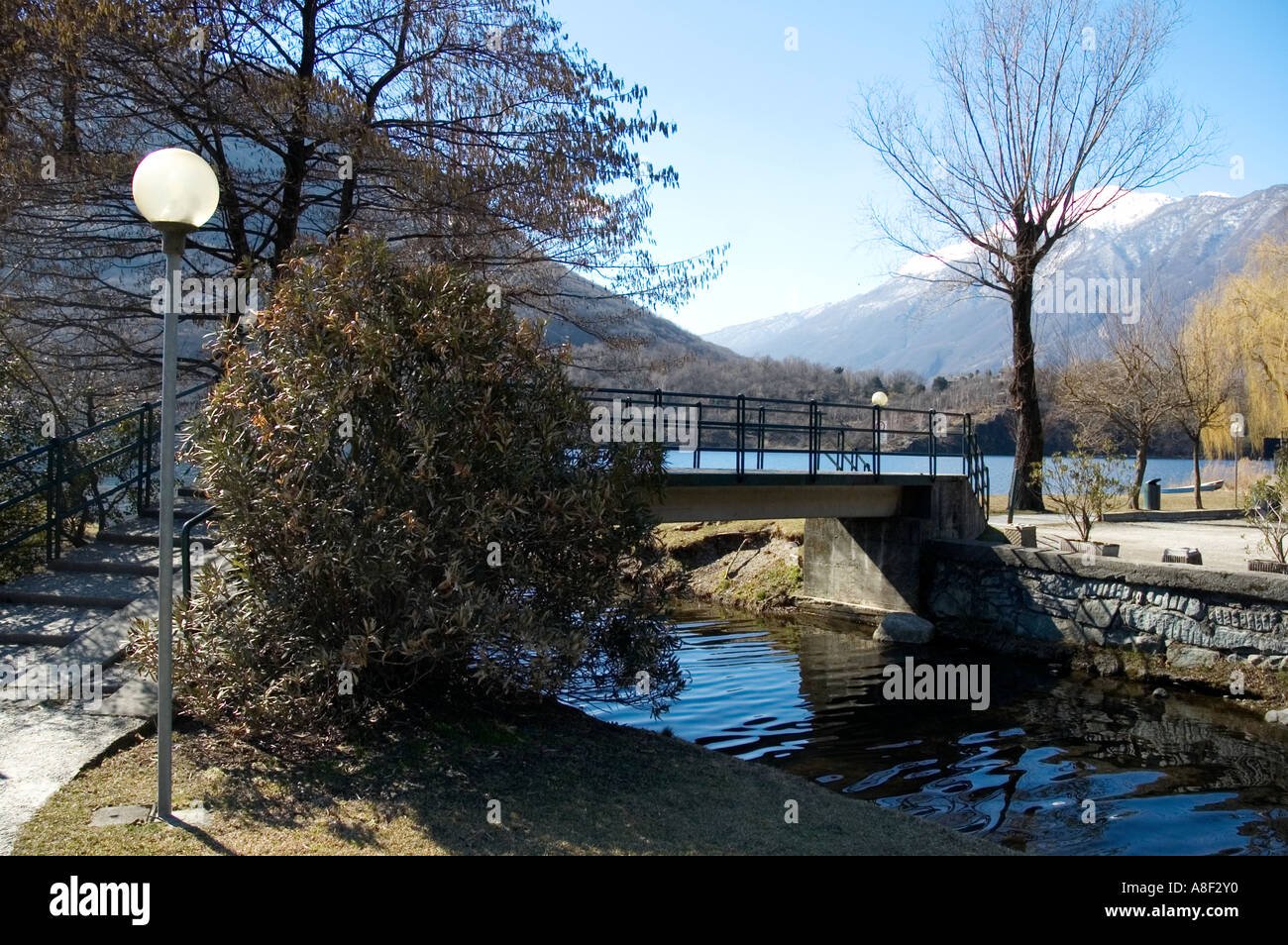 Lago di mergozzo maggiore immagini e fotografie stock ad alta ...