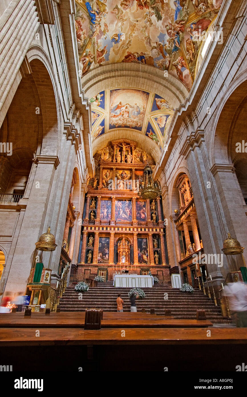 Basilica del monastero di San Lorenzo del El Escorial madrid Spagna ...
