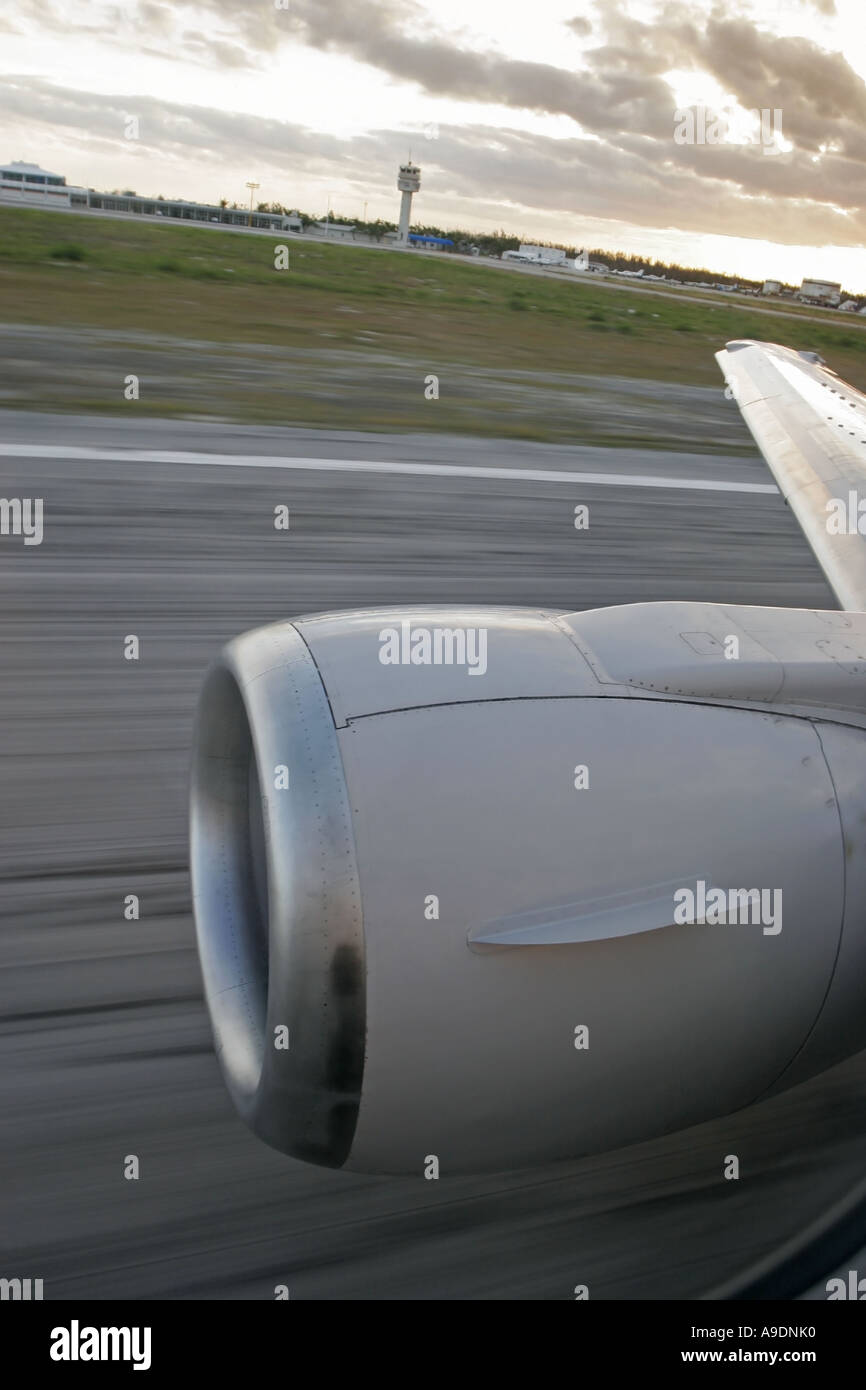 Sollevamento rapido trasporto verticale immagini e fotografie stock ad ...