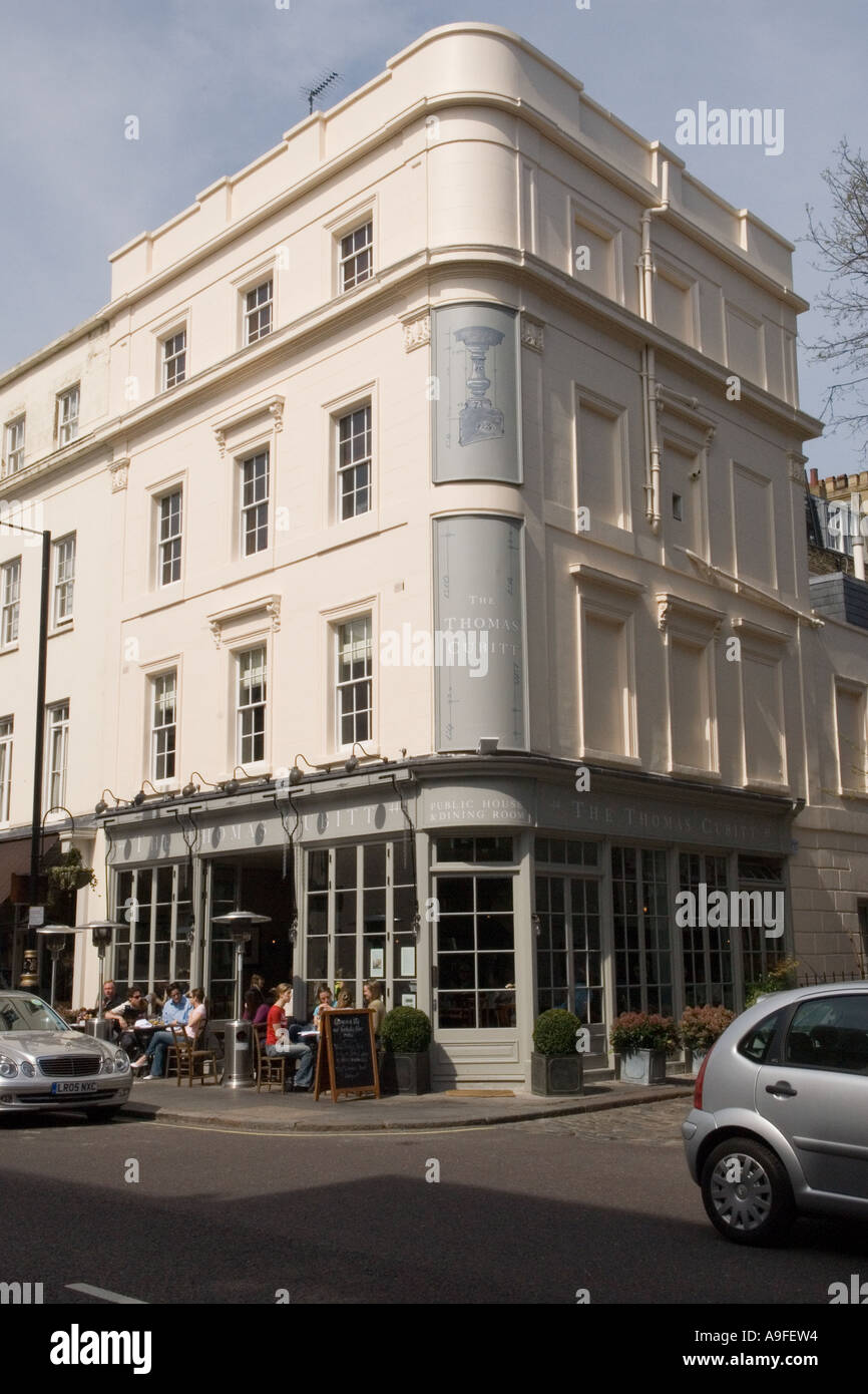 Thomas cubitt pub immagini e fotografie stock ad alta risoluzione - Alamy
