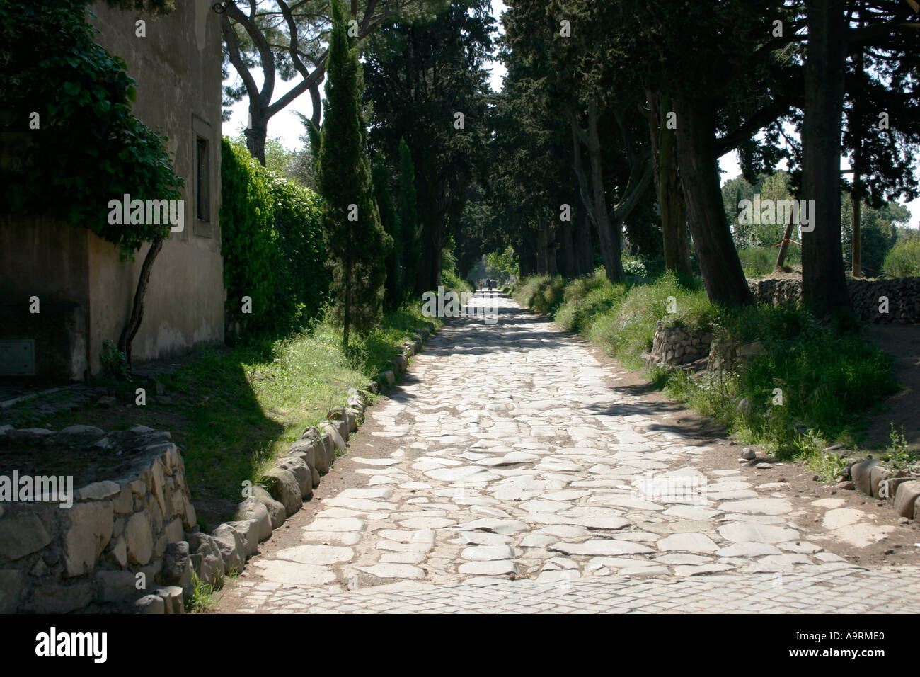 L'antica via romana antica immagini e fotografie stock ad alta ...