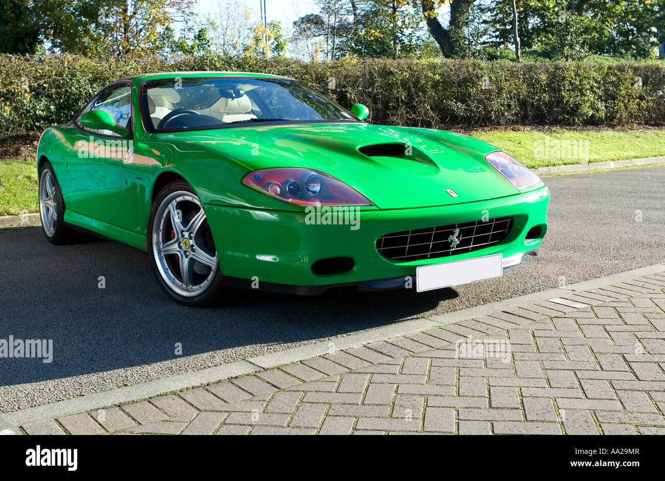 La Ferrari verde 575M Maranello Foto stock - Alamy