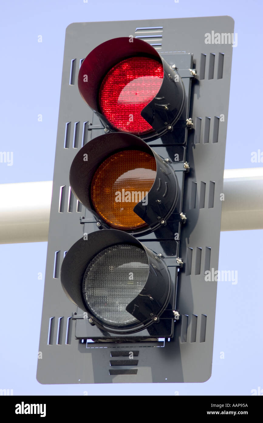 Segnale di stop del semaforo immagini e fotografie stock ad alta ...