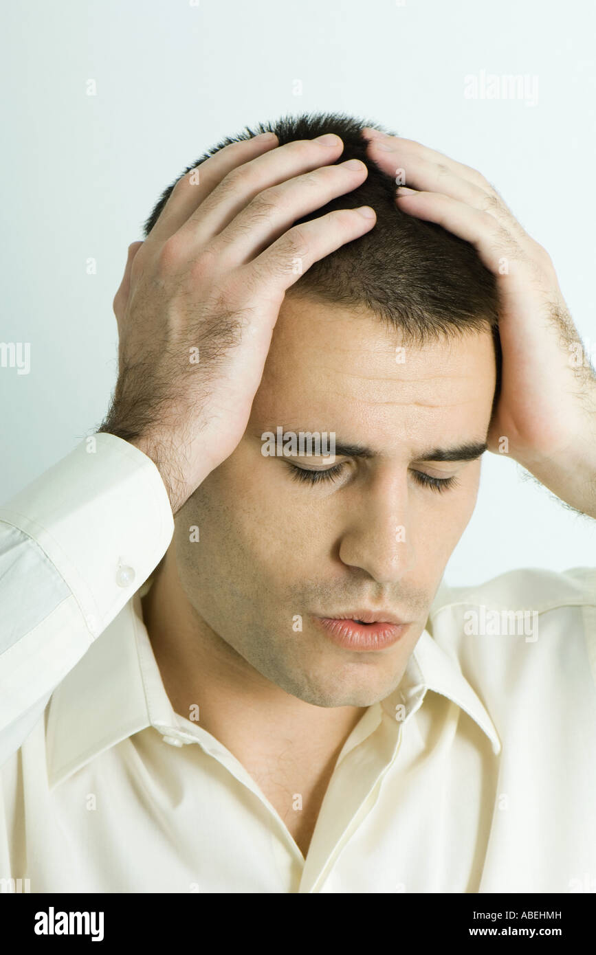 Colpo alla testa quarto colpo al corpo ravvicinato ritagliato immagini ...