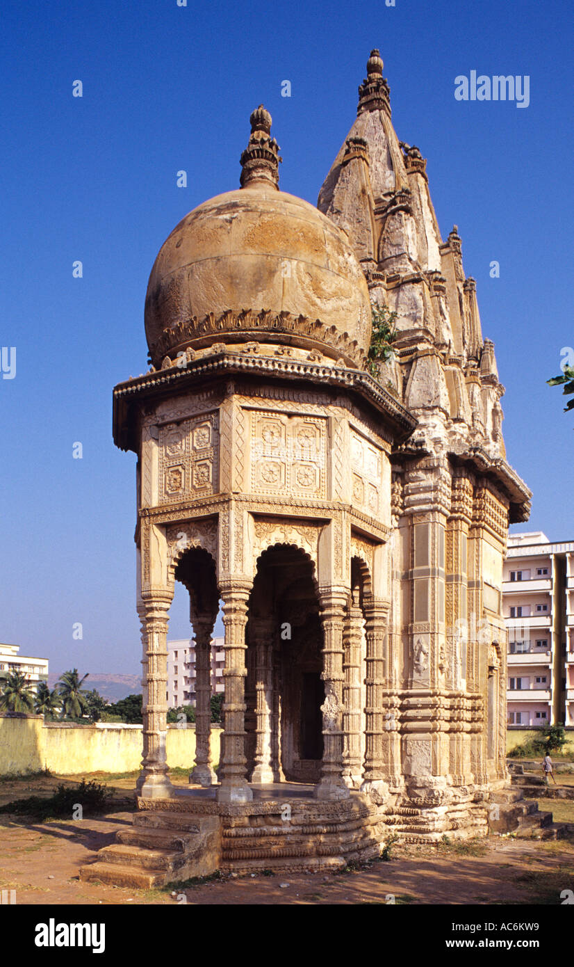 Monumento stradale monumentale immagini e fotografie stock ad alta ...