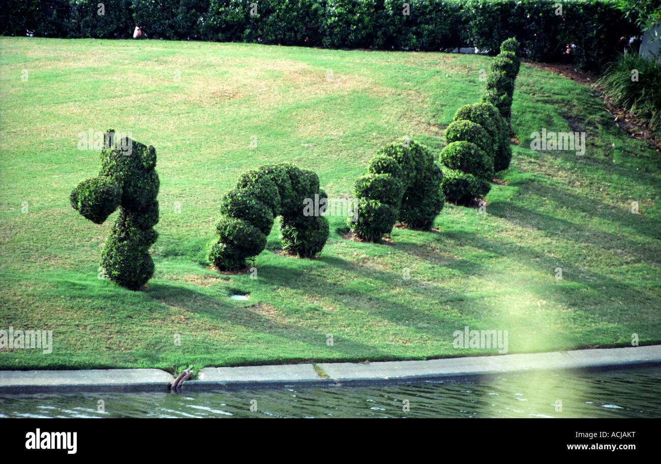 Scultura del mostro di loch ness immagini e fotografie stock ad alta ...