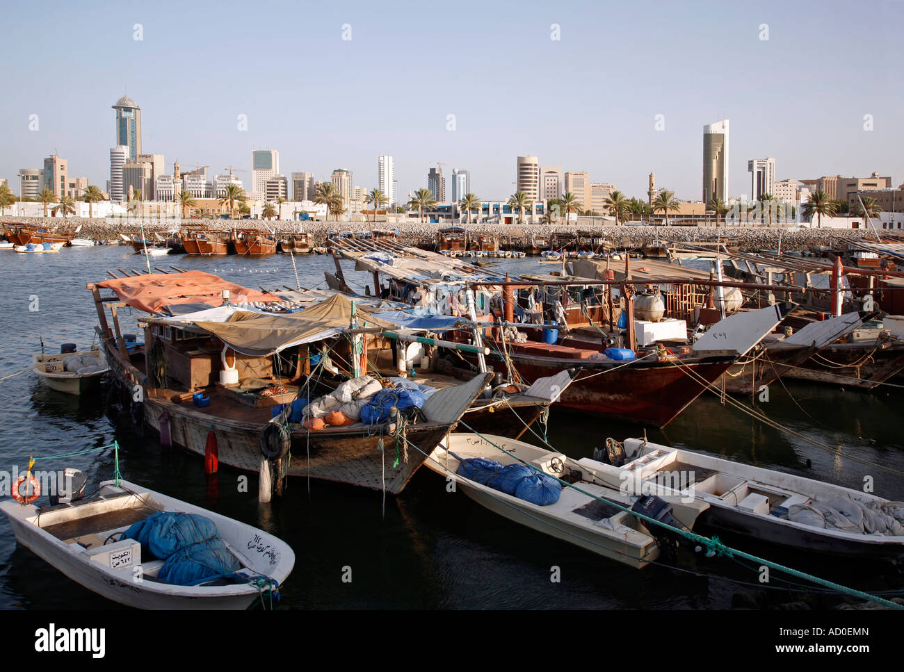 Porto kuwait immagini e fotografie stock ad alta risoluzione - Alamy