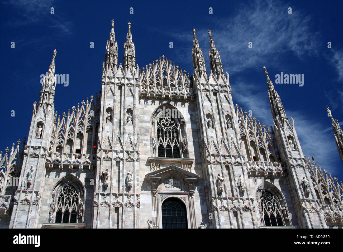 Tour di milano immagini e fotografie stock ad alta risoluzione - Alamy