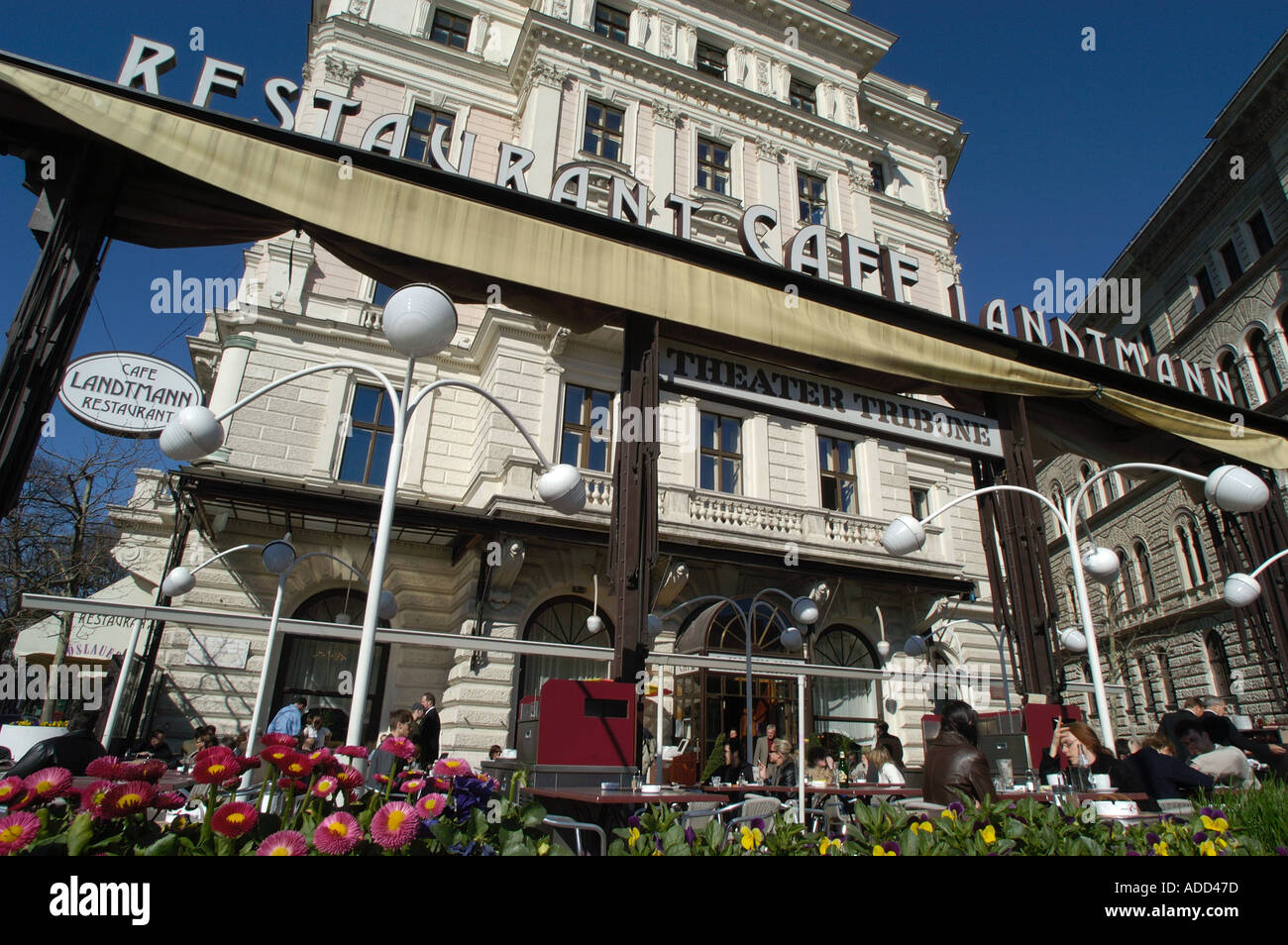 Cafe landtmann vienna immagini e fotografie stock ad alta risoluzione ...