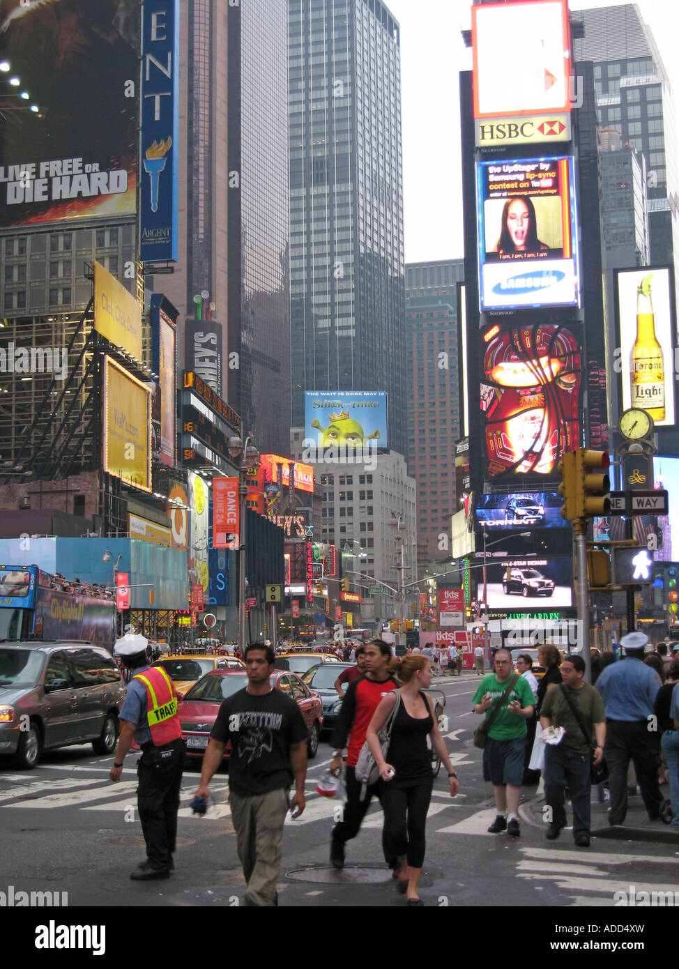 Turisti a new york city immagini e fotografie stock ad alta risoluzione ...