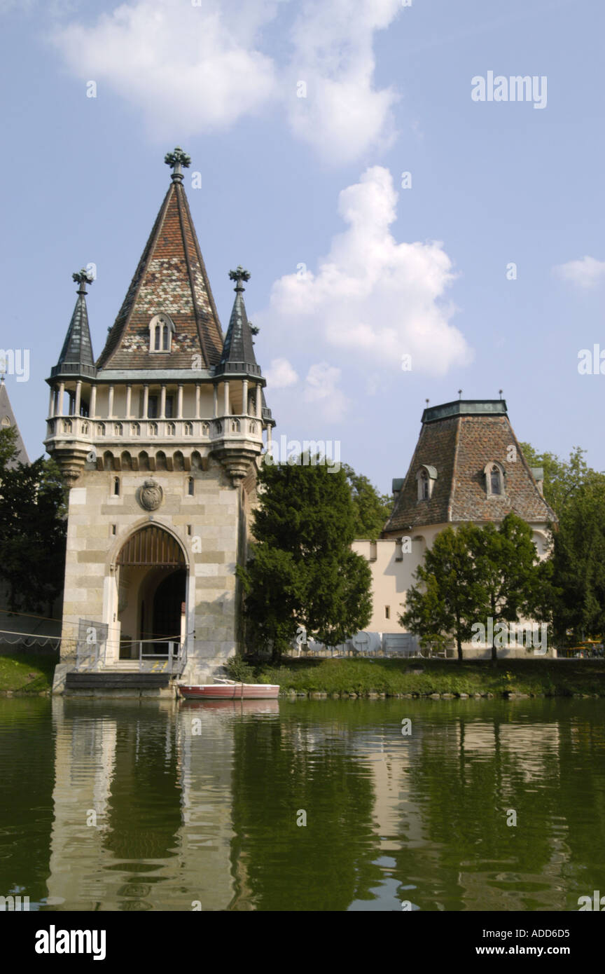 Parco del castello di laxenburg immagini e fotografie stock ad alta ...