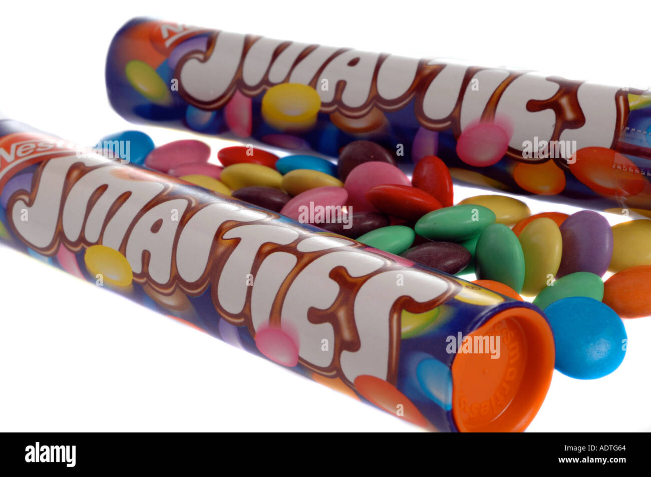 Vecchio stile di tubetto di Smarties Foto stock - Alamy