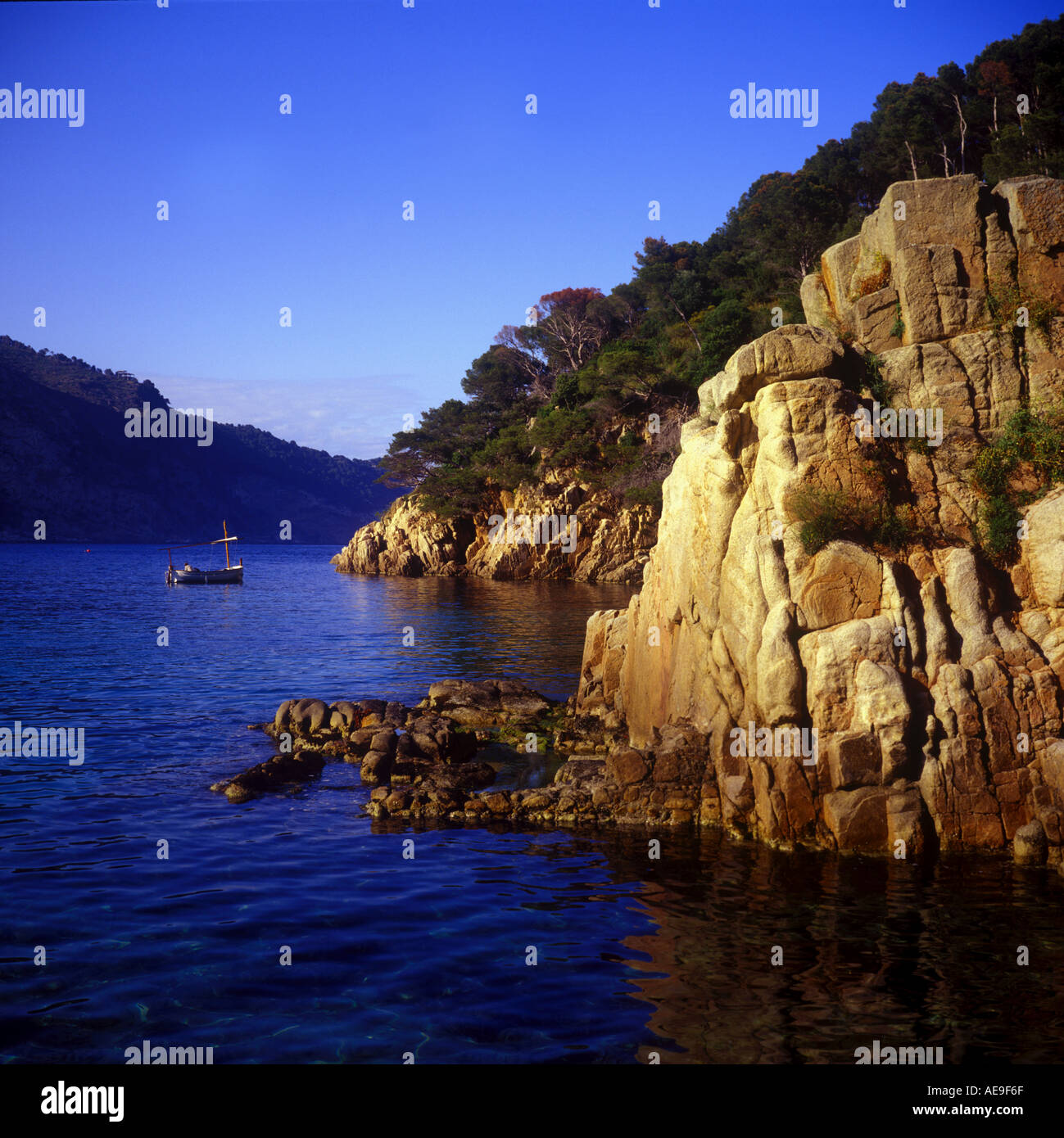 Spiaggia di aiguablava immagini e fotografie stock ad alta risoluzione ...