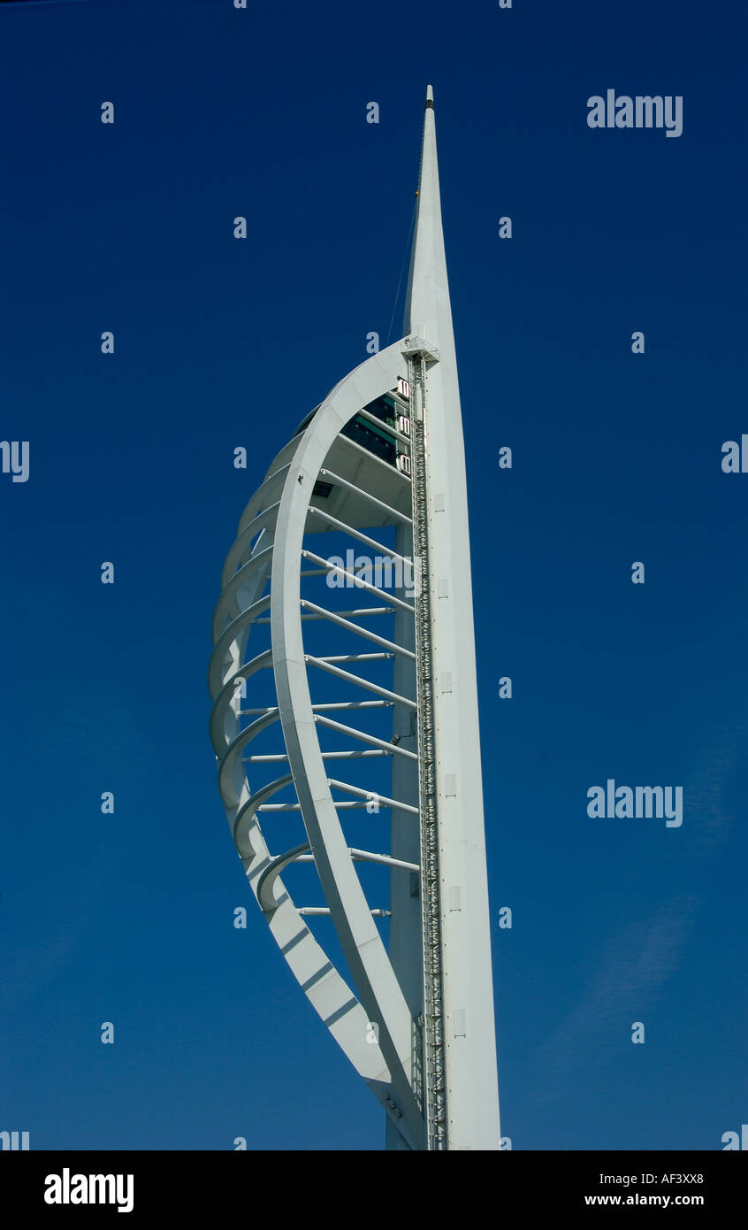 Spinnaker bianco immagini e fotografie stock ad alta risoluzione - Alamy