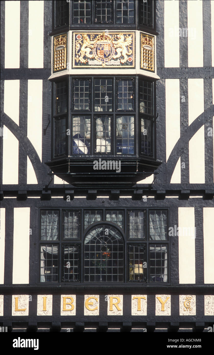 Liberty london department store window immagini e fotografie stock ad ...
