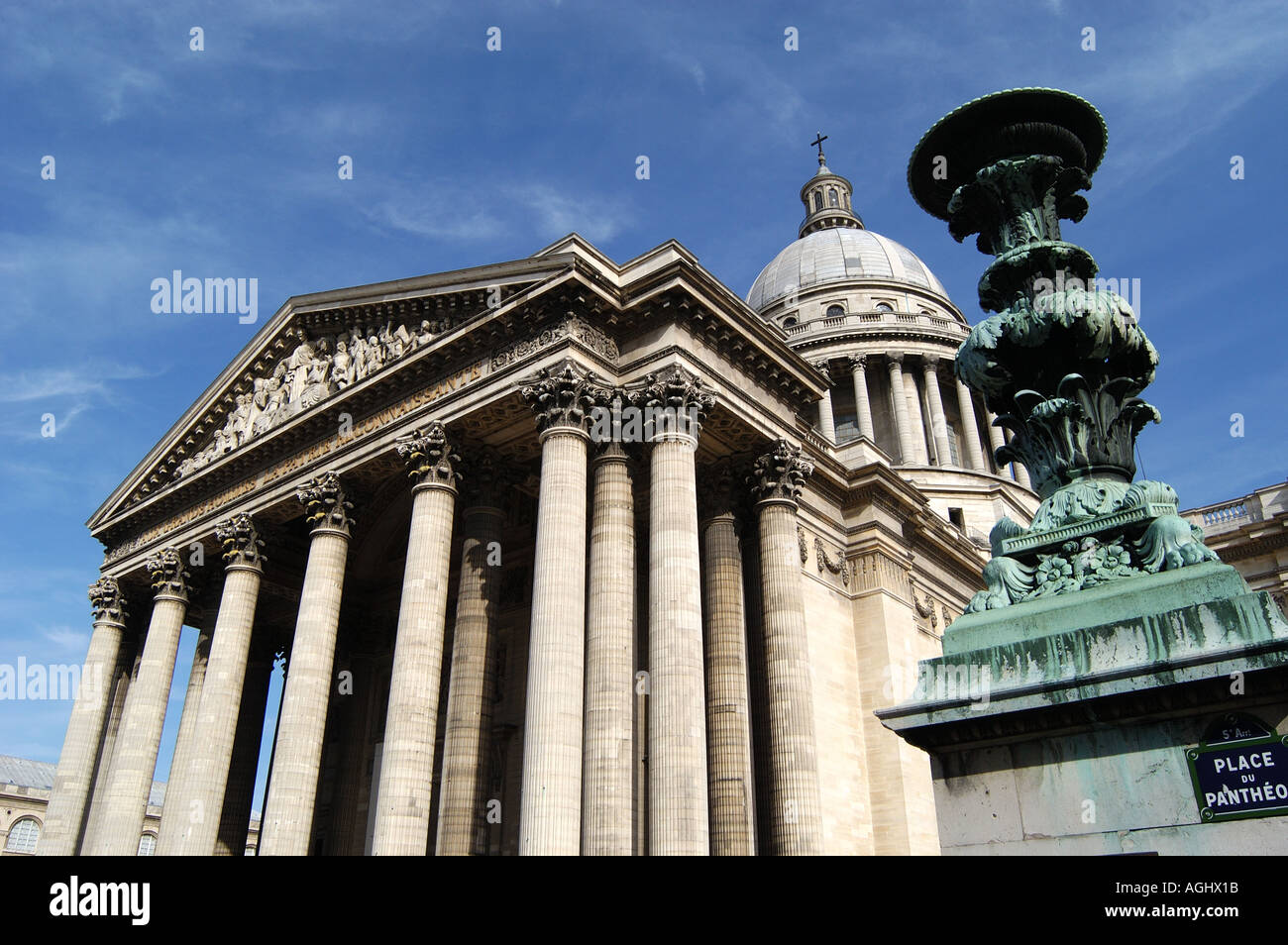 Jean jacques rousseau pantheon paris immagini e fotografie stock ad ...