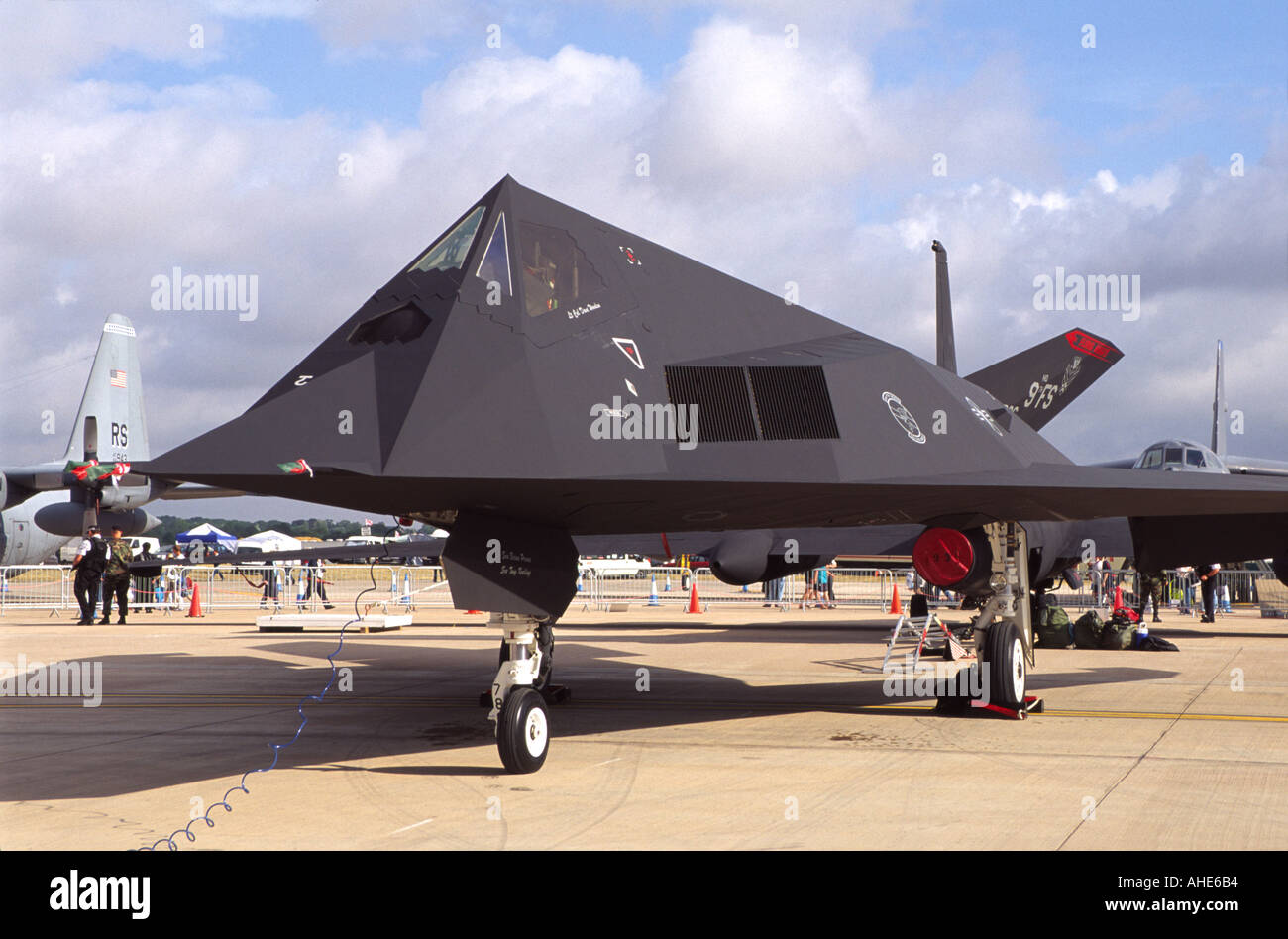 F-117 Nighthawk Stealth Fighter piano, US Air Force, RAF Fairford ...