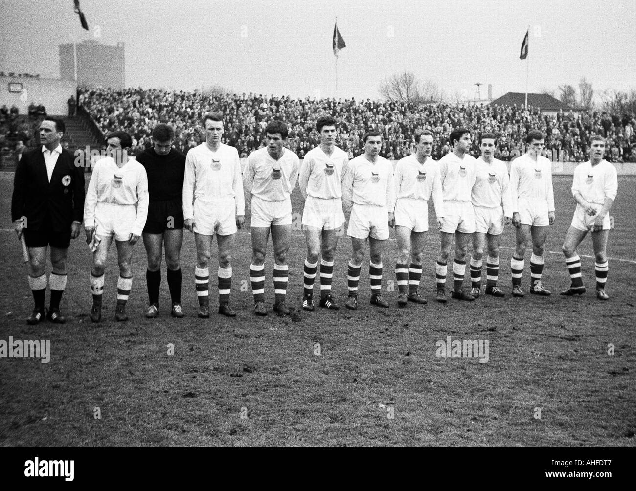 Calciatori calciatori calciatori Foto e Immagini Stock in Bianco e Nero ...