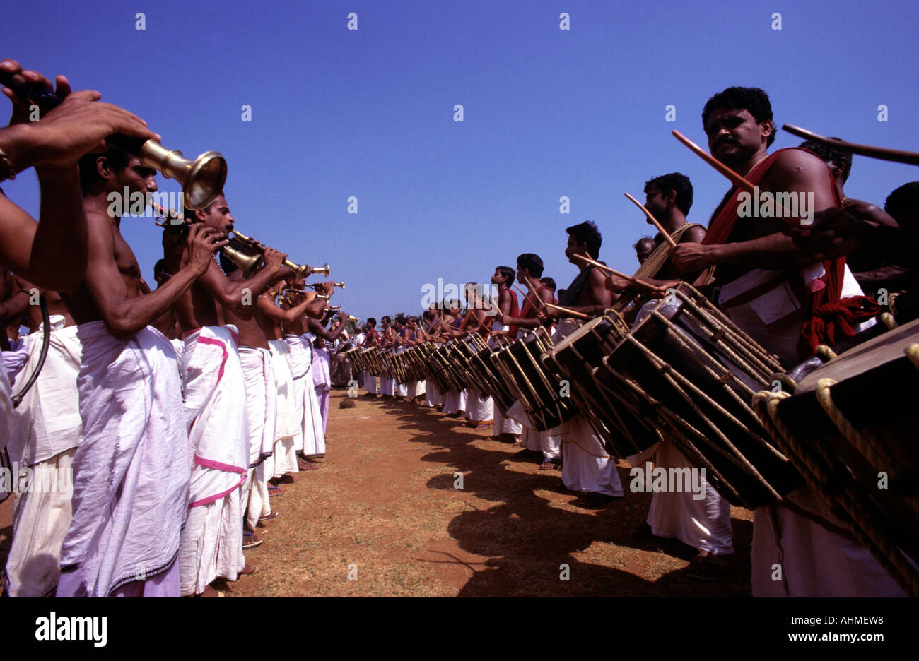 Musical instruments of kerala immagini e fotografie stock ad alta ...