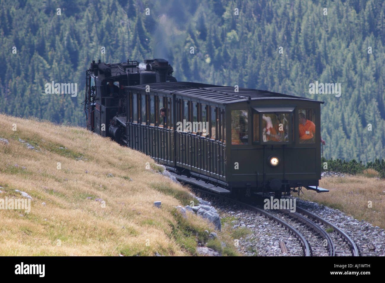 Treno della ferrovia schneebergbahn schneeberg immagini e fotografie ...