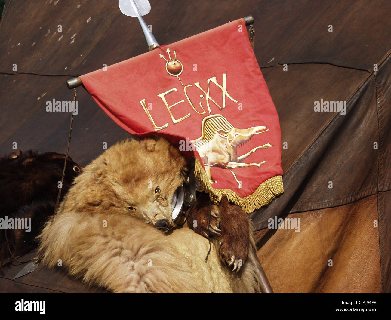 Insegne romane immagini e fotografie stock ad alta risoluzione - Alamy