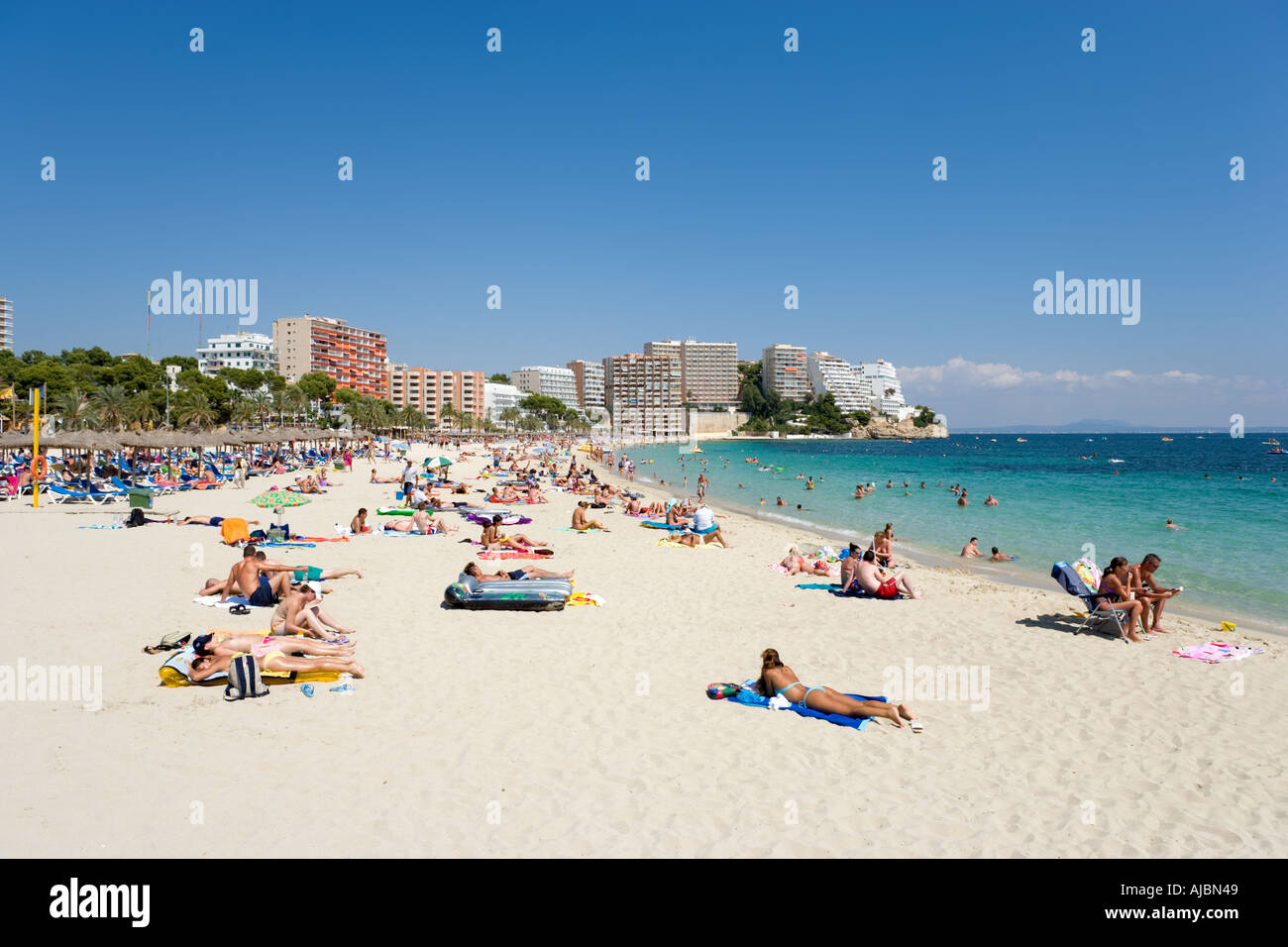 Spiaggia, Magaluf, la baia di Palma di Maiorca, isole Baleari, Spagna ...