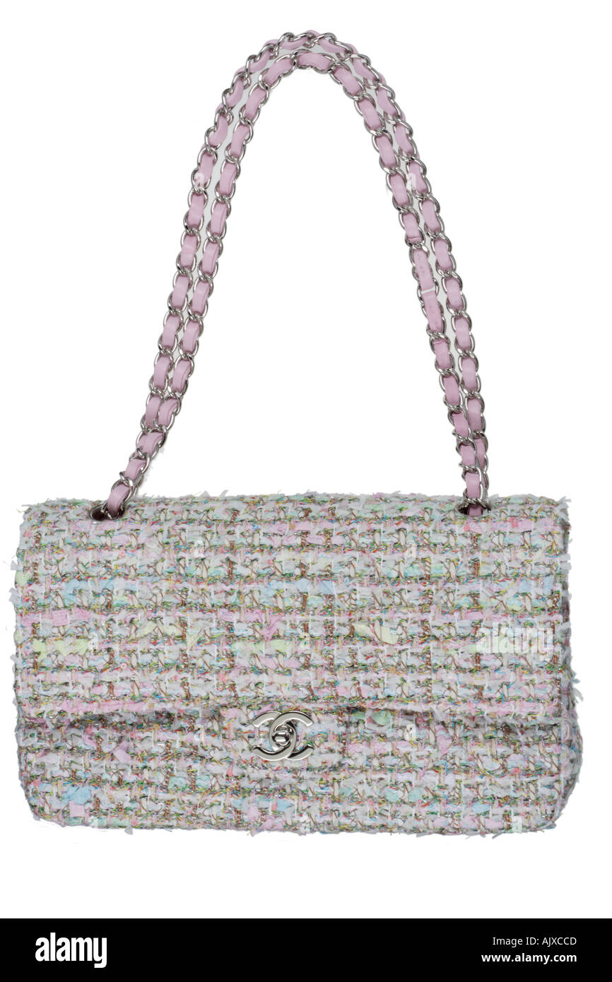 Donna con borsa chanel immagini e fotografie stock ad alta risoluzione ...